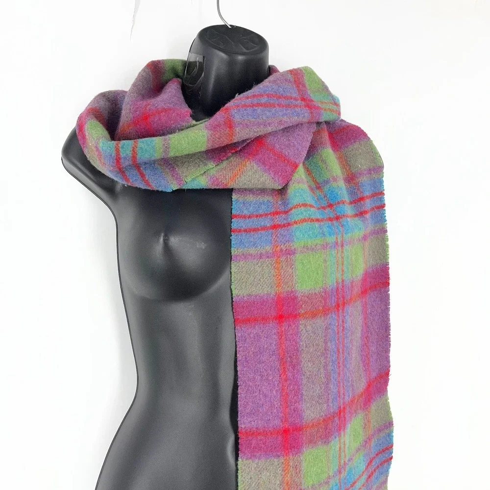 Blarney Woollen Mills | Accessories | Blarney Woollen Mills Mens Plaid ...
